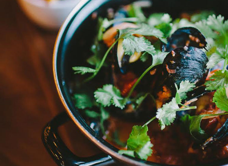 Vancouver Restaurants That Serve Bowls Of Steaming Hot And Delicious ...