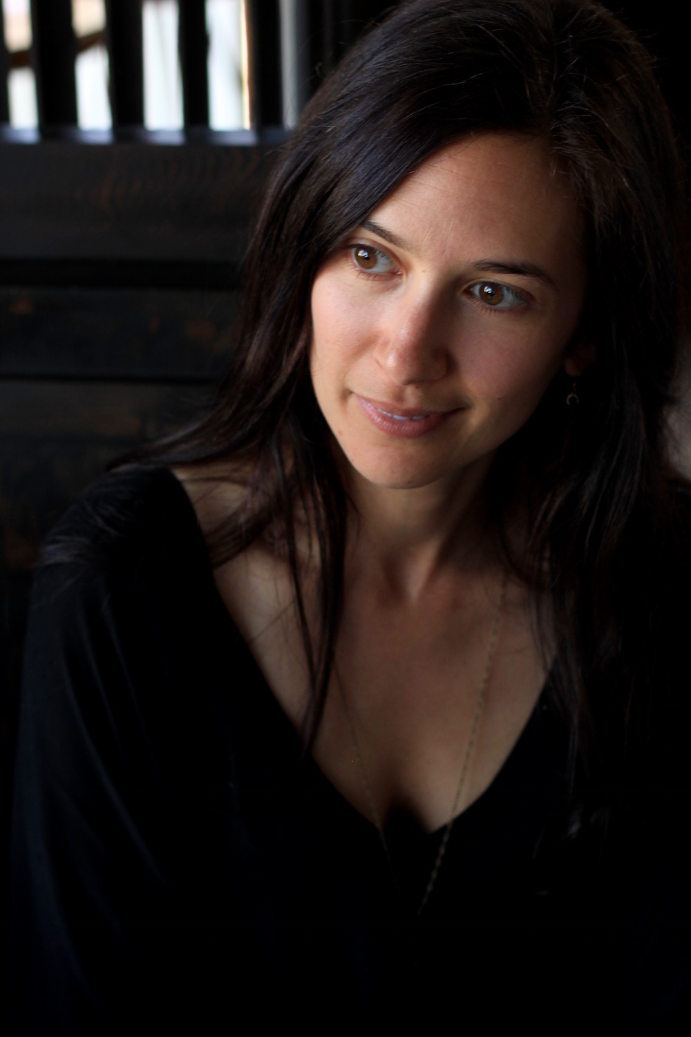 The Acorn’s Shira Blustein Does ‘The Dishes’ – Scout Magazine