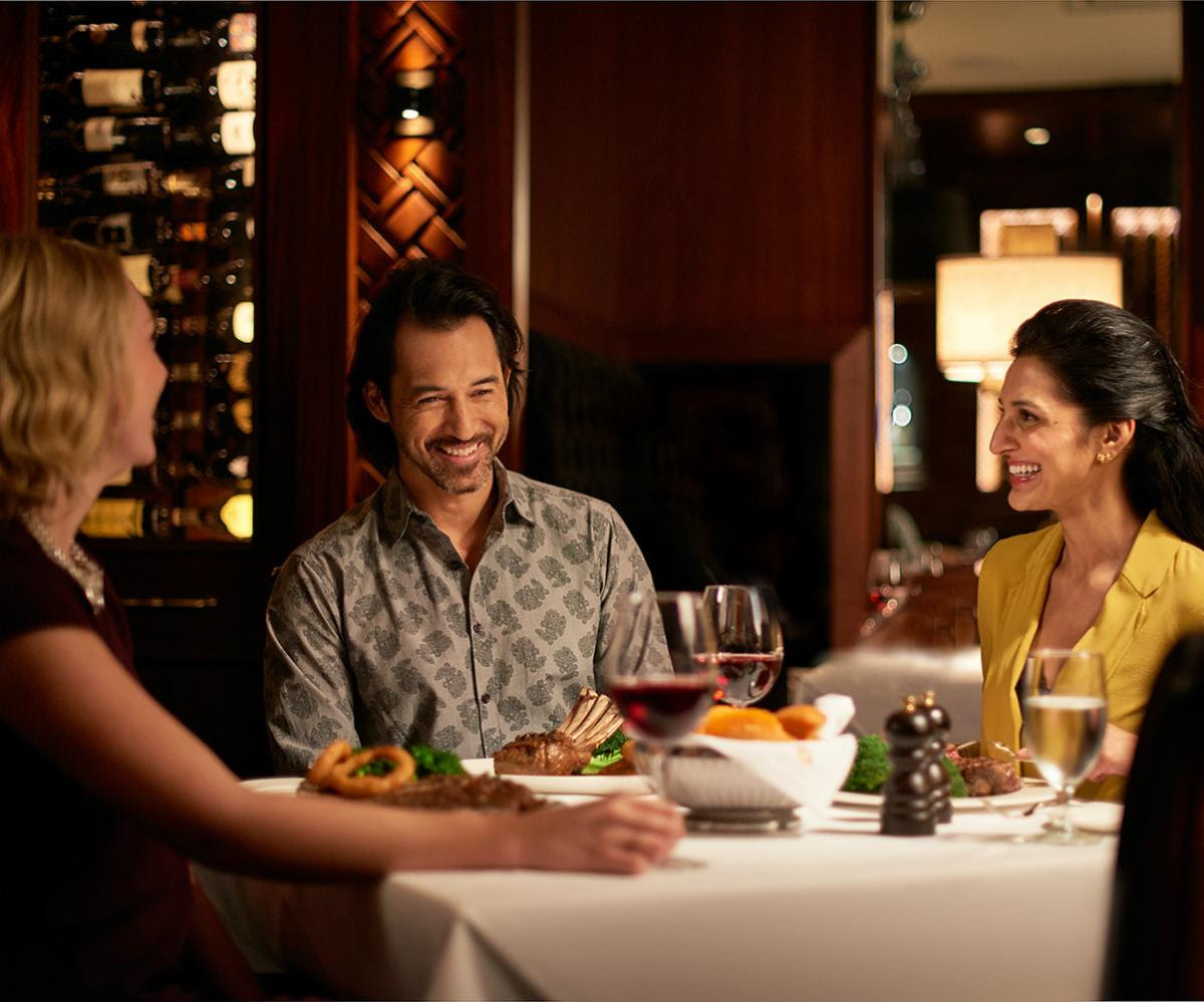 Hy’s Steakhouse & Cocktail Bar Welcomes Back Guests for Table Service ...